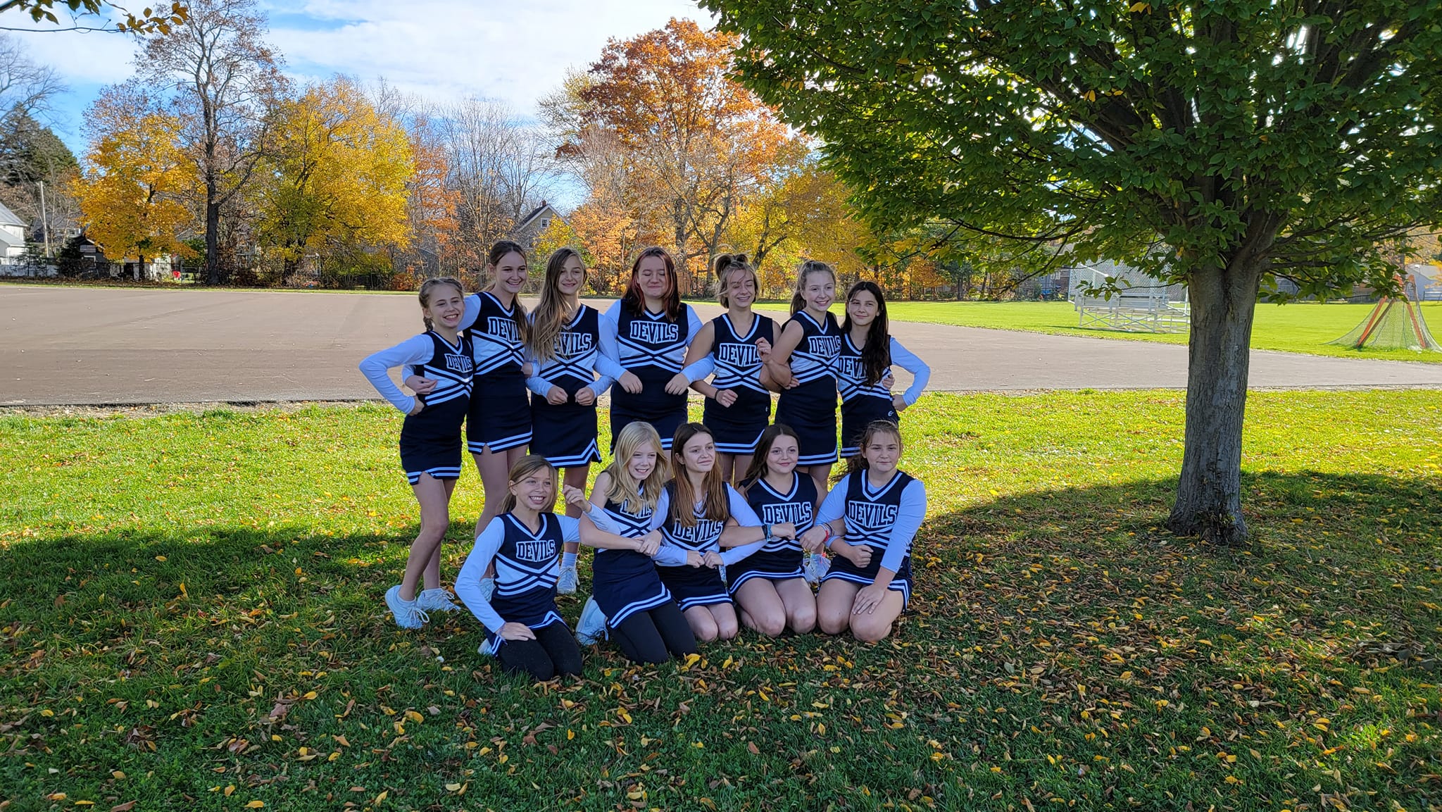 Cheerleading - East Aurora Little Loop Football and Cheerleading